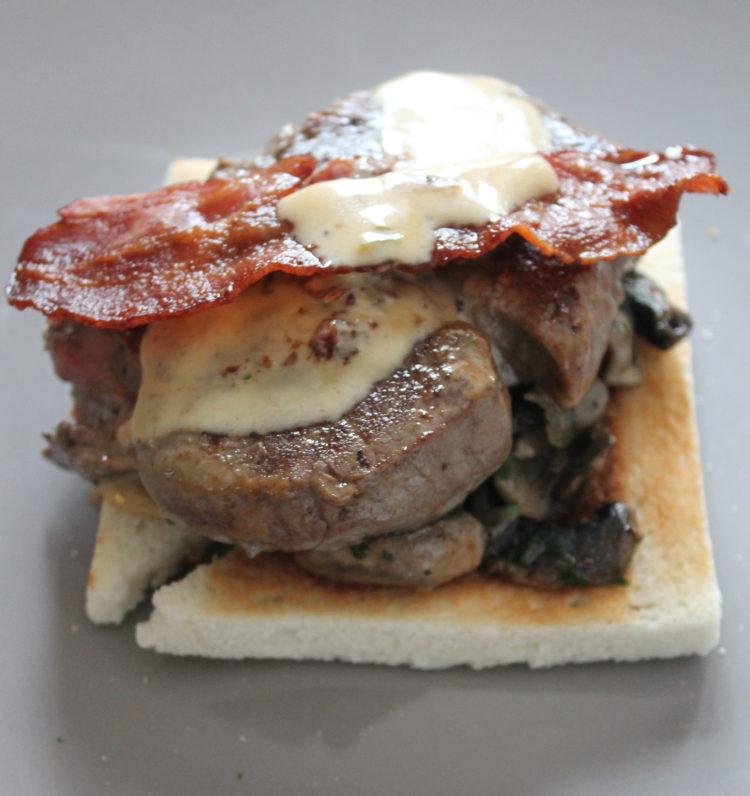 Tournedos aux champignons et au lard sauce madère